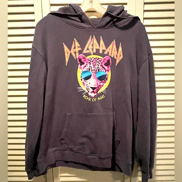 Def Leppard | Shirts | New Def Leopard Rock Of Ages Hoodie Size Xl ...